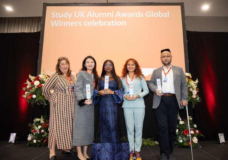 Alumni Awards | British Council